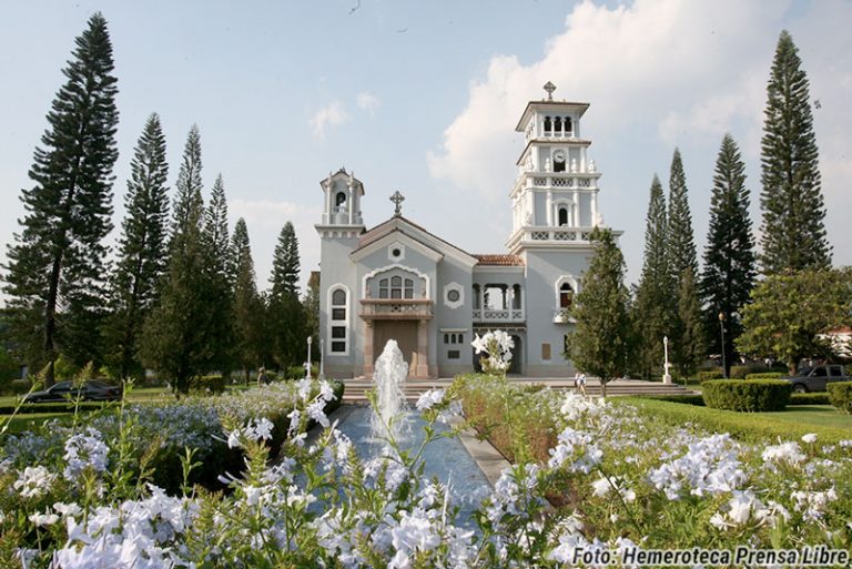 Capilla Santa Delfina de Signé – Destinos de la Vuelta 2020 Capilla Santa Delfina de Signé – Destinos de la Vuelta 2020